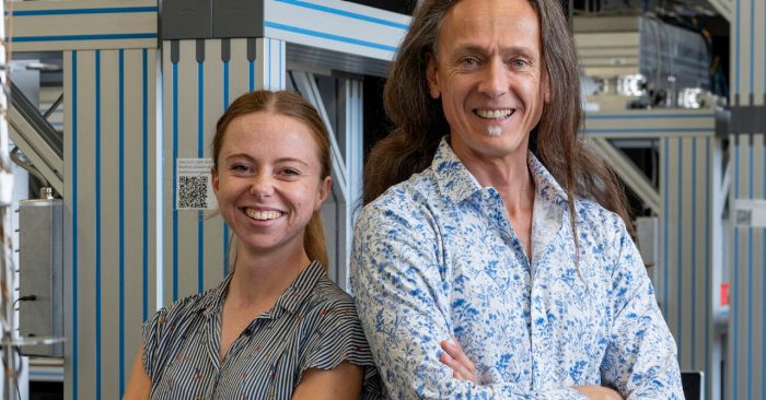 Dr Holly Stemp Awarded 2025 Malcolm Chaikin Prize for Research Excellence