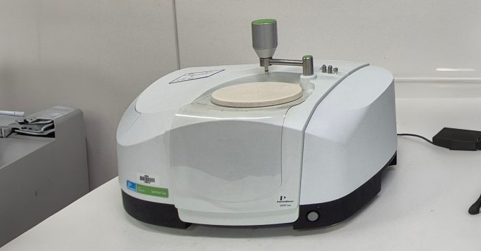 Spectrum Two - FTIR Spectrometer - PerkinElmer | Spec Lab