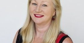 Anne Ayres