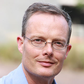 Science integrity, (mis)communication and risks of crying climate wolf