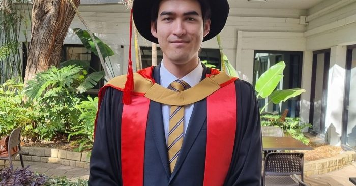 Alan Stoneham receives Dean’s Award for Outstanding PhD Thesis