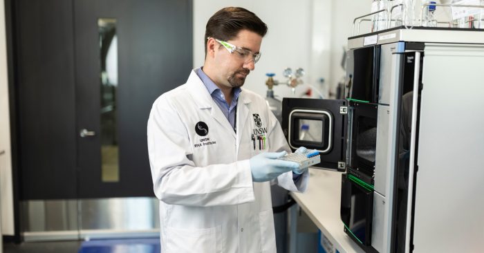 Lipid Nanoparticle Production, Purification and Quality Control | RNA ...