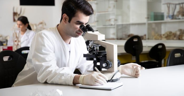 Academic and research leaders | School of Biotechnology and ...